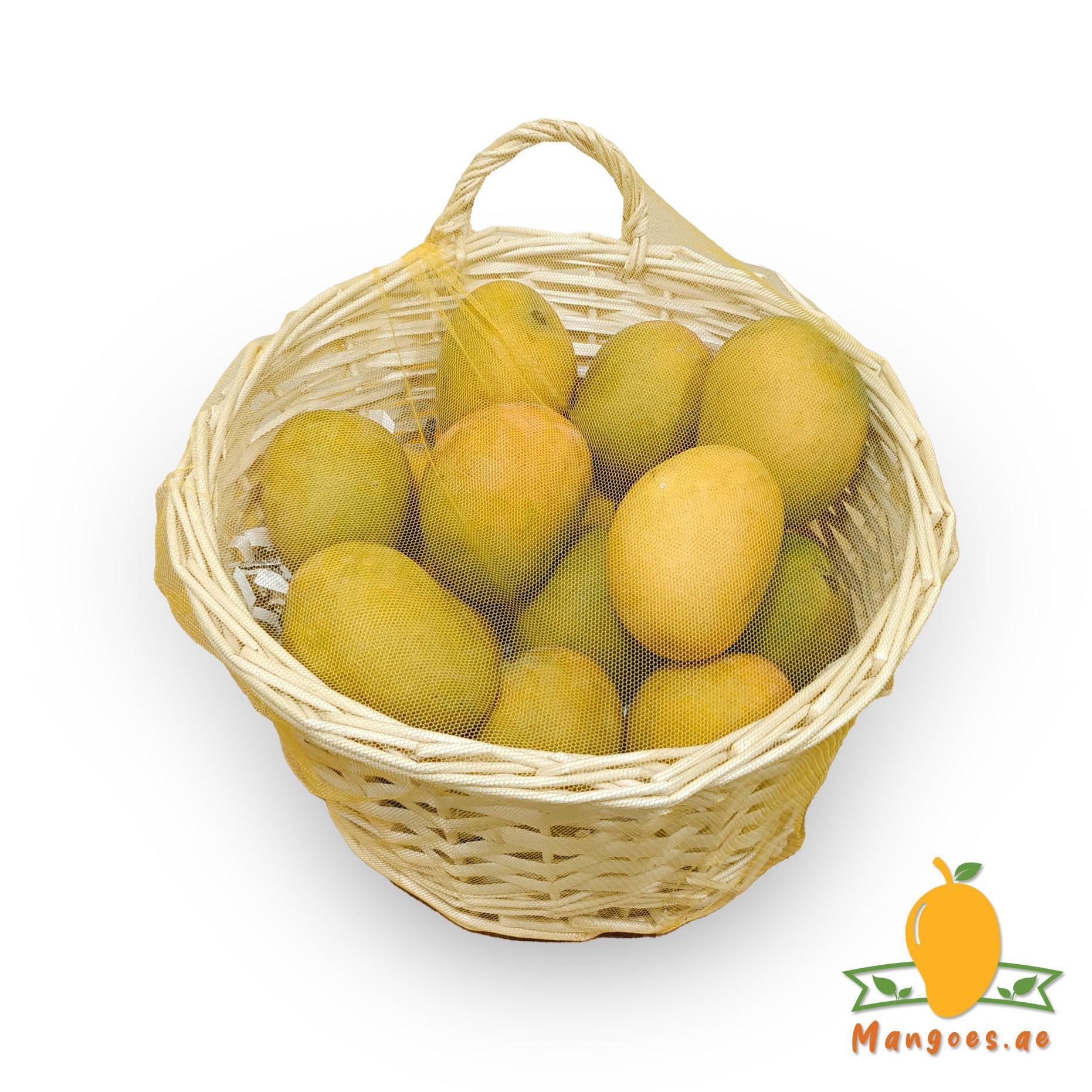 Shop Alphonso Mangoes 2.5kg Gift Basket in UAE, Dubai, Sharjah, Ajman ...